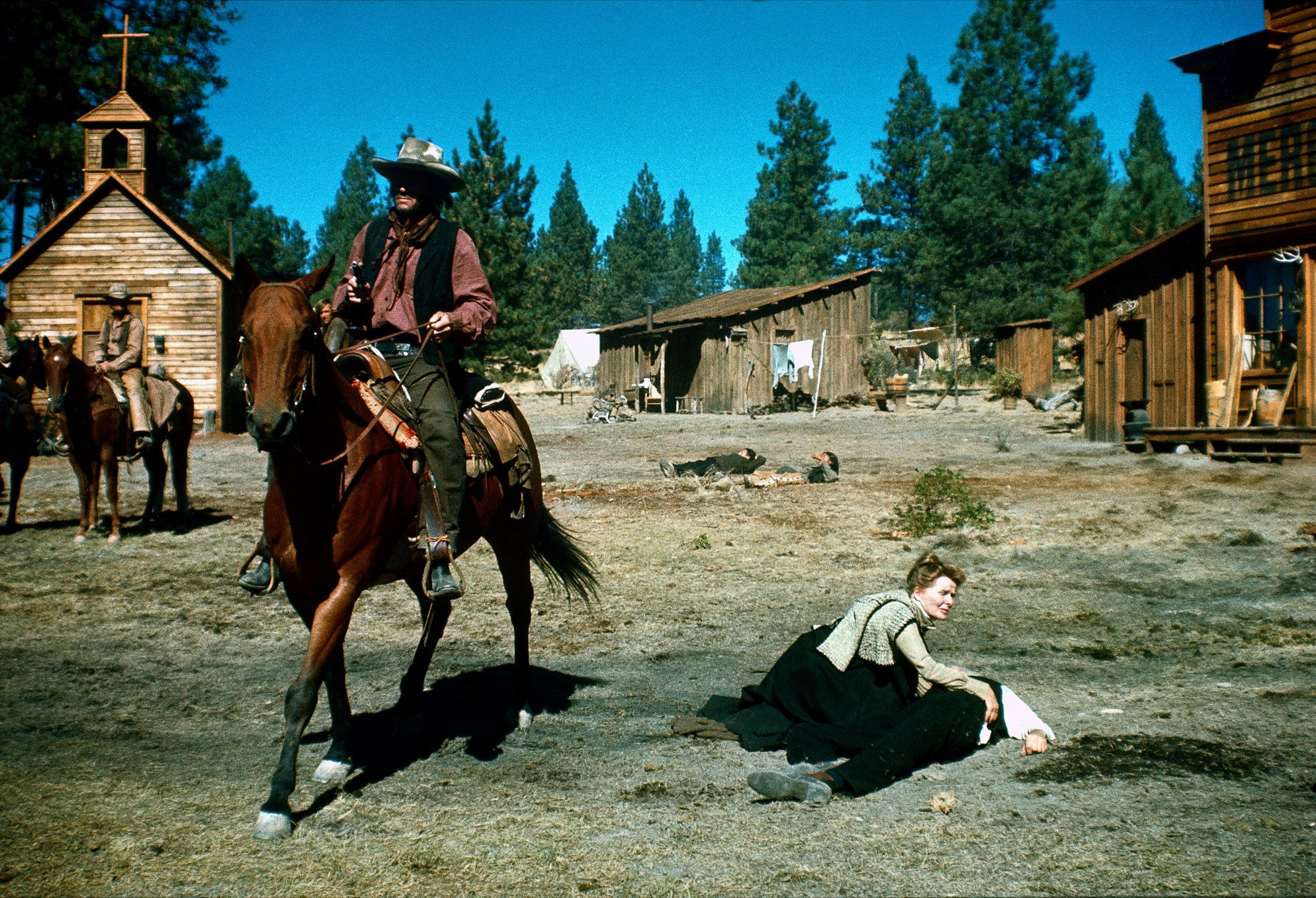 Rooster Cogburn (1975) | Galerie - Z filmu | ČSFD.cz