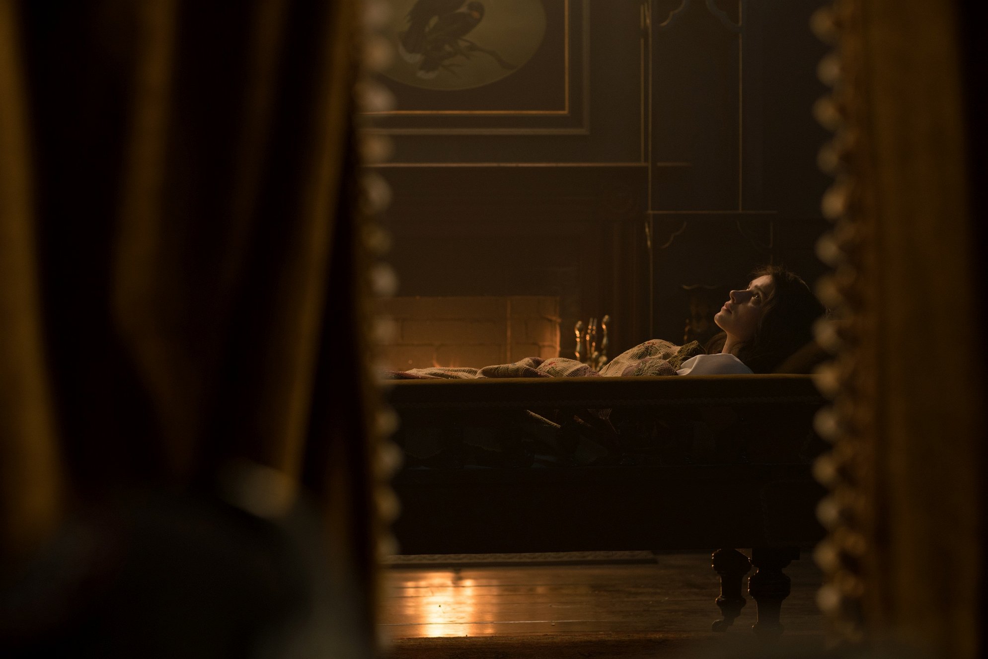 The Luminaries - Leverage (E03) (2019) | Creators | ČSFD.cz