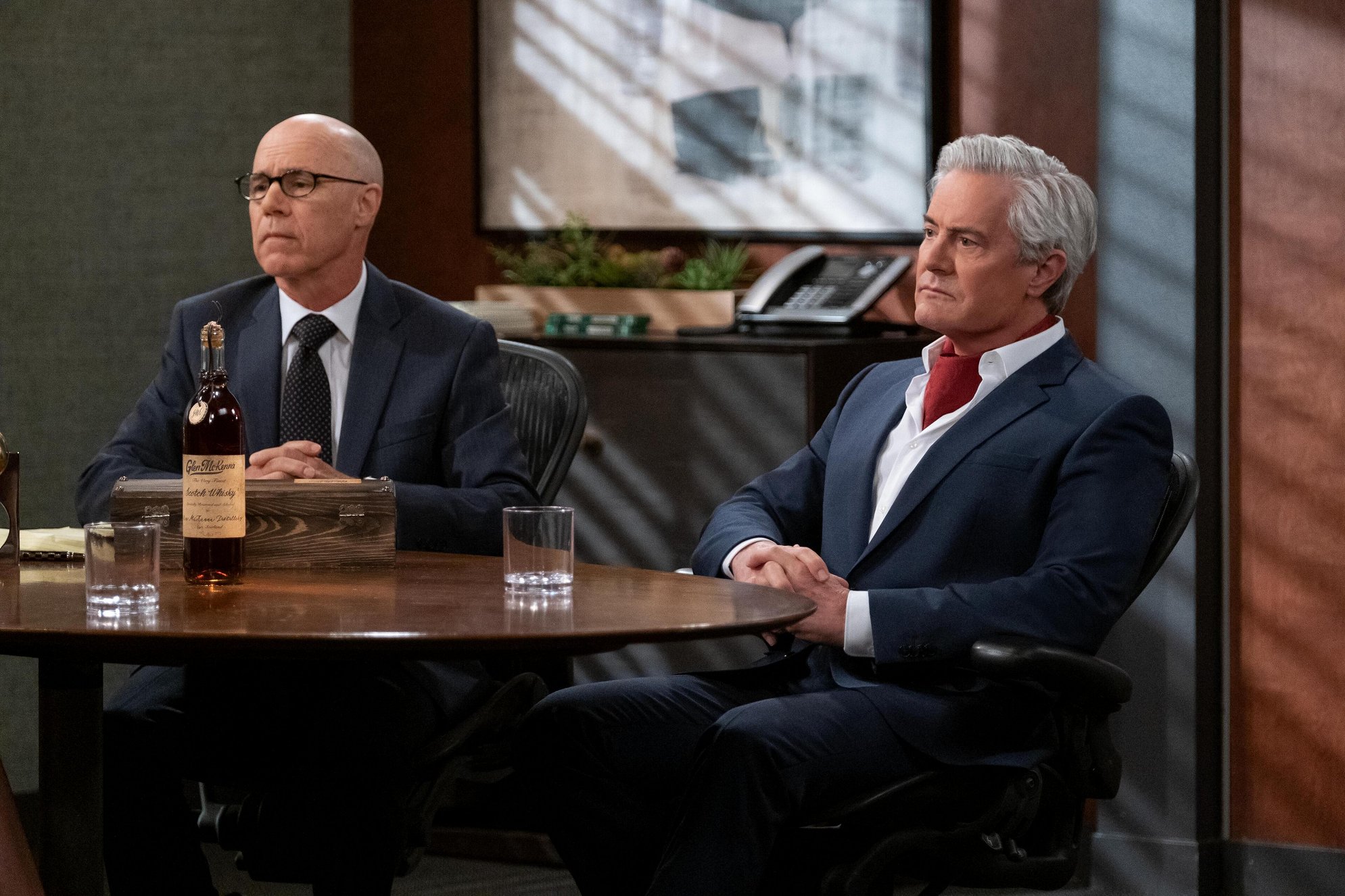 How I Met Your Father - Timing Is Everything (S01E10) (2022) | ČSFD.cz