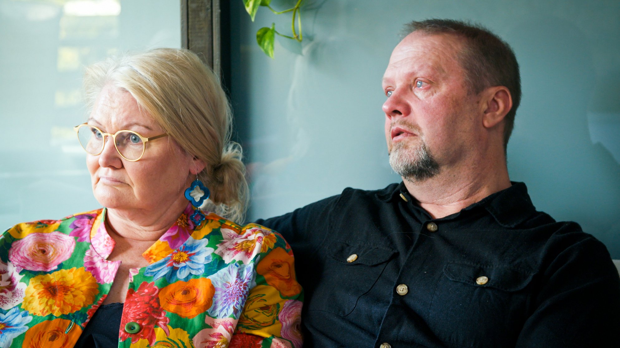 Miki Liukkonen - Mitä et minusta vielä tiennyt (2024) | Galerie - Z ...