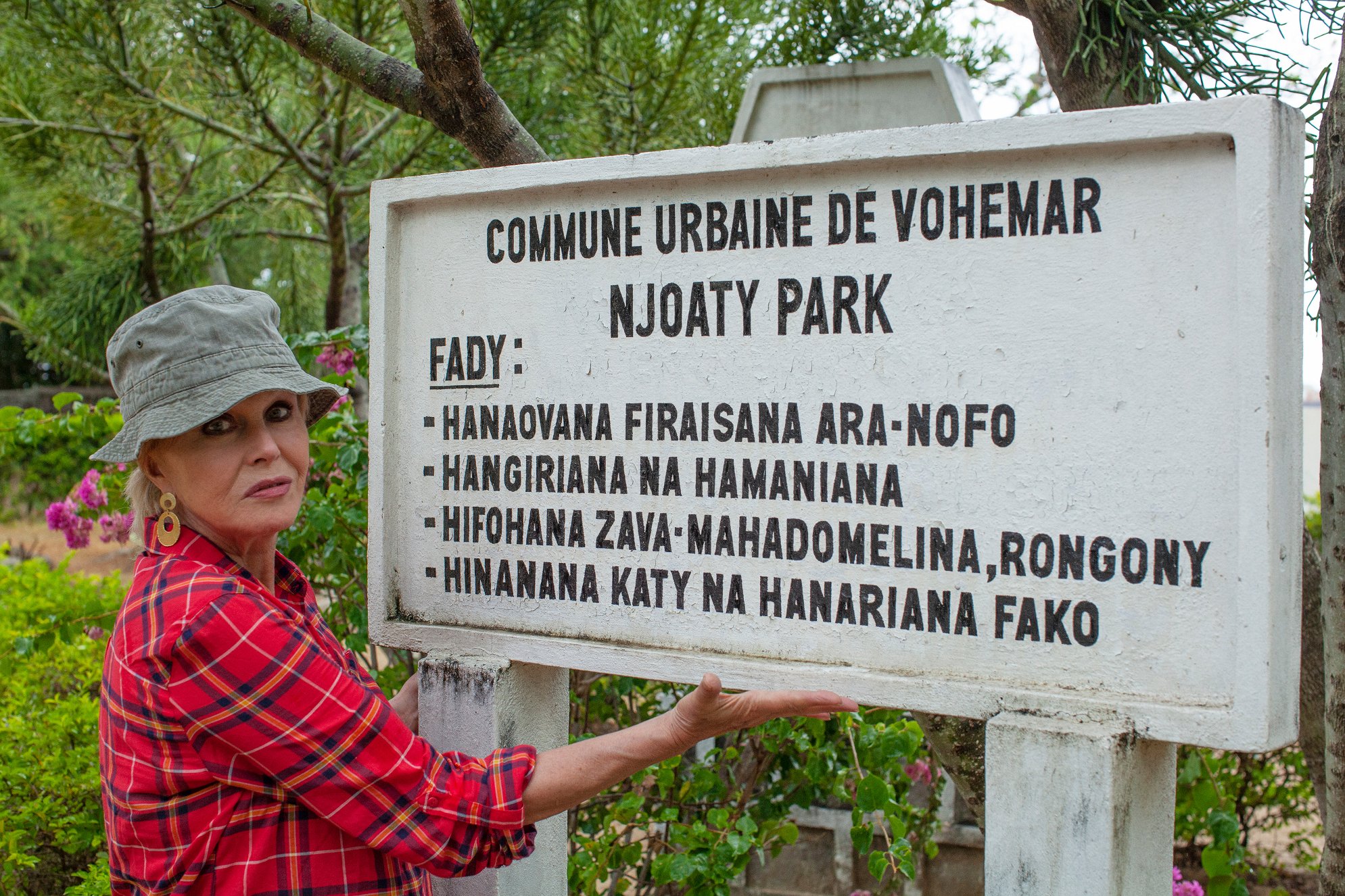 Joanna Lumley's Spice Trail Adventure - Madagascar (E03) (2023 ...