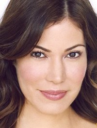 Iris Almario | ČSFD.cz