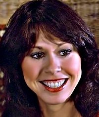 Elaine Giftos | ČSFD.sk