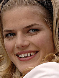 Annekathrin Bach | ČSFD.cz