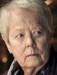 Annette Crosbie | Ocenění | ČSFD.cz