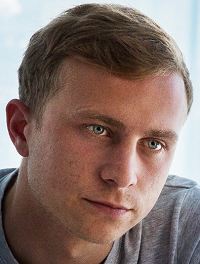 Max Hubacher | ČSFD.cz