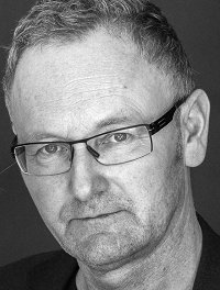 Stuart McKenzie | Biografie | ČSFD.cz