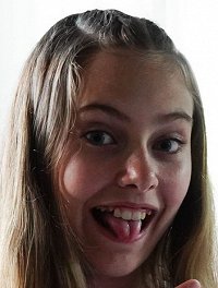 Ceren Reis | ČSFD.cz