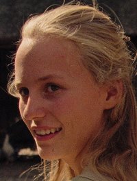 Flora Ofelia Hofmann Lindahl | ČSFD.cz