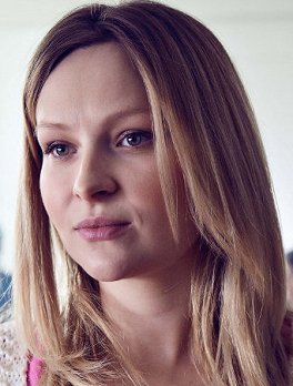 Barwy szczęścia - Episode 159 (S17E159) (2024) | Creators | ČSFD.cz