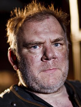 Prasátko Peppa - Party Bus (S08E17) (2024) | Tvůrci | ČSFD.cz