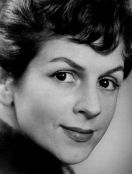 Zwischen Frühstück und Gänsebraten (1957) | Účinkují | ČSFD.cz