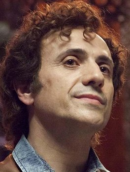 El hombre de tu vida - El chico de ayer (E07) (2016) | Tvůrci | ČSFD.cz