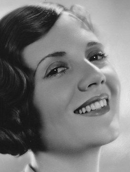 What Every Woman Knows (1921) | ČSFD.cz