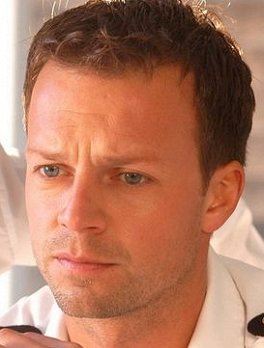 Bewegte Männer - Das Wunder von Köln (S03E13) (2005) | ČSFD.cz