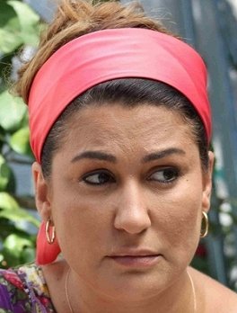 İki Aile - Episode 40 (S02E40) (2008) | ČSFD.sk