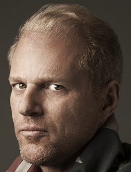 Metro (2011) | ČSFD.sk