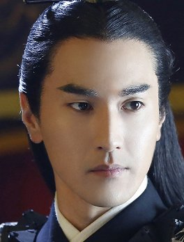 Loving Strangers - Episode 9 (E09) (2026) | Tvůrci | ČSFD.cz