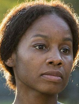 Let the Right One In - Broken Glass (E03) (2022) | Creators | ČSFD.cz