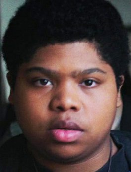 Změna hry - Broučí zápas (S03E15) (2019) | ČSFD.cz