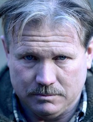 Tony Becker | ČSFD.cz