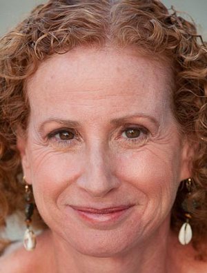 Julia Silverman | ČSFD.cz