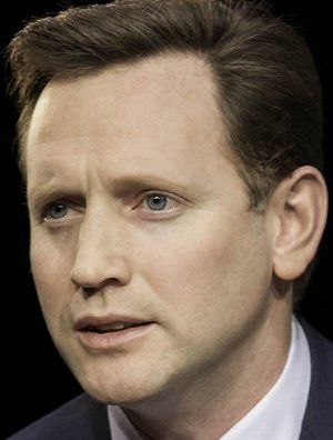 Rufus Wright | Galerie - Z filmu | ČSFD.cz