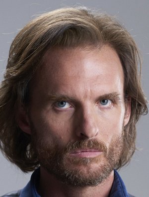 Greg Bryk | Galerie - Z filmu | ČSFD.cz