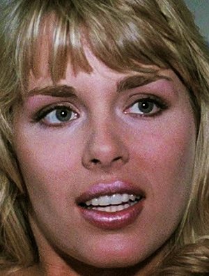 Suzee Slater | ČSFD.cz