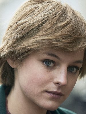 Emma Corrin | ČSFD.cz