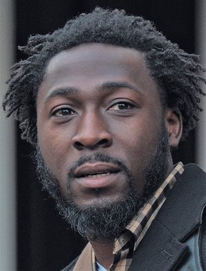 Eric Kofi-Abrefa | Galerie - Z filmu | ČSFD.cz