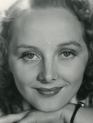 Inger Stender | ČSFD.cz