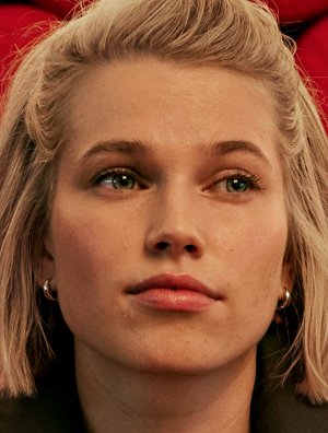 Thea Sofie Loch Næss | ČSFD.cz