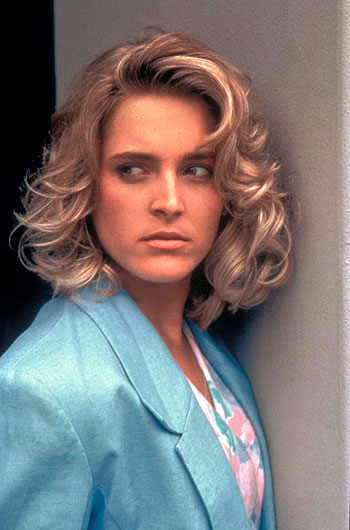 Alexandra Powers | ČSFD.cz