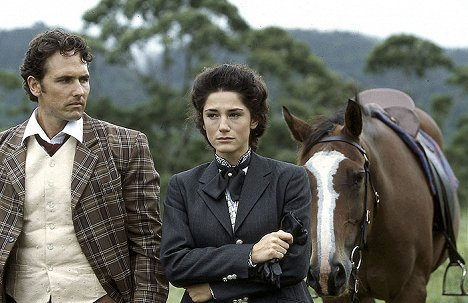 Victor Parascos | ČSFD.cz