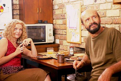 Garry McDonald | ČSFD.cz