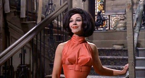 Fenella Fielding | ČSFD.cz