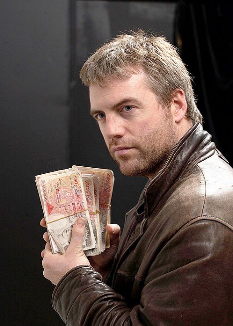 Donal MacIntyre | ČSFD.cz