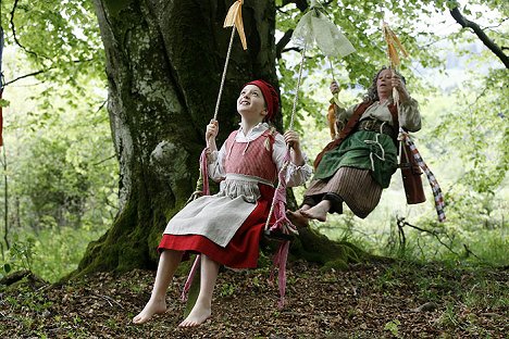 Amona Aßmann | ČSFD.cz