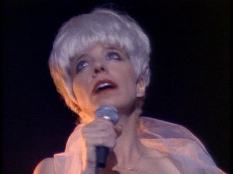 Julee Cruise | ČSFD.cz