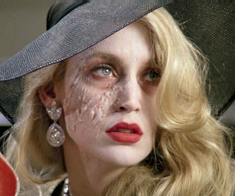 Jerry Hall | ČSFD.cz