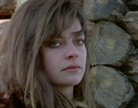 Elle Kull | ČSFD.cz