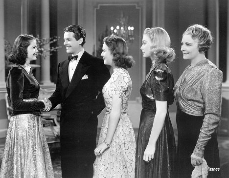 Nella Walker | ČSFD.cz