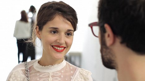 Lola Bessis | ČSFD.cz