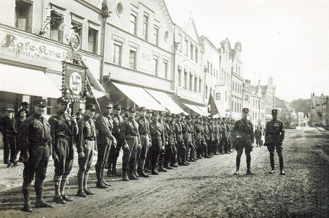 Heinrich Himmler | ČSFD.cz