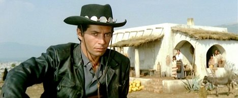 Angelo Infanti | ČSFD.cz