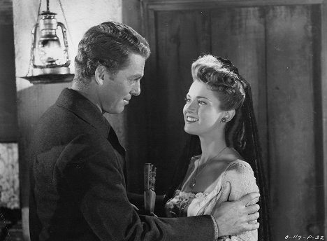 Frances Rafferty | ČSFD.cz