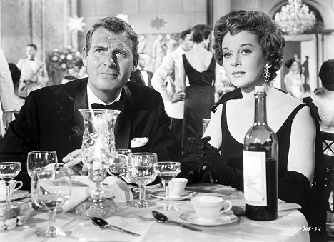 Charles Drake | ČSFD.cz