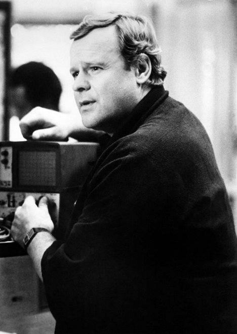 George Dzundza | ČSFD.cz