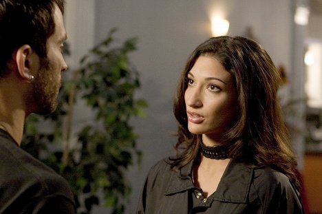 Crystal Mantecon | ČSFD.cz